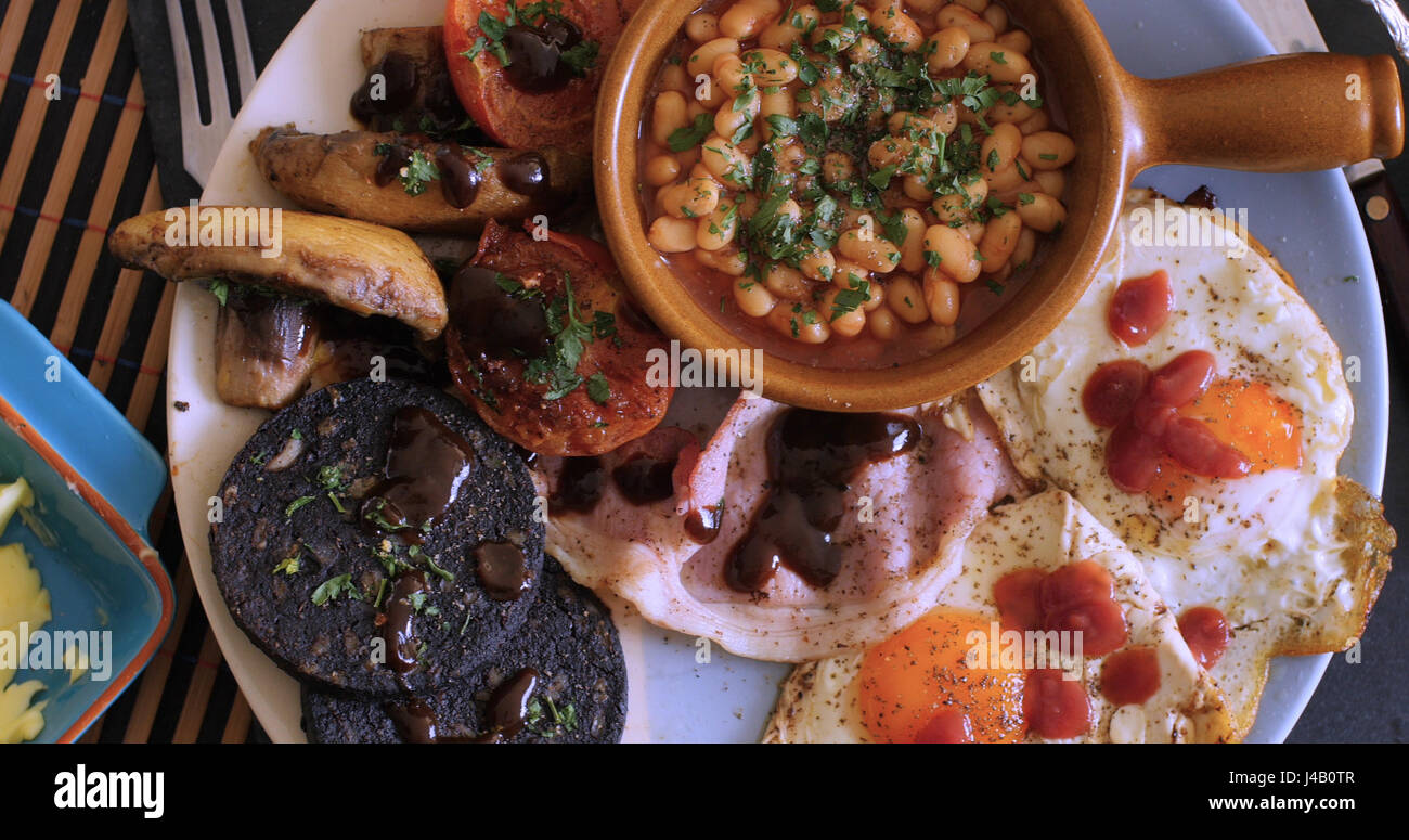 Top down view of a full cooked English breakfast Stock Photo - Alamy