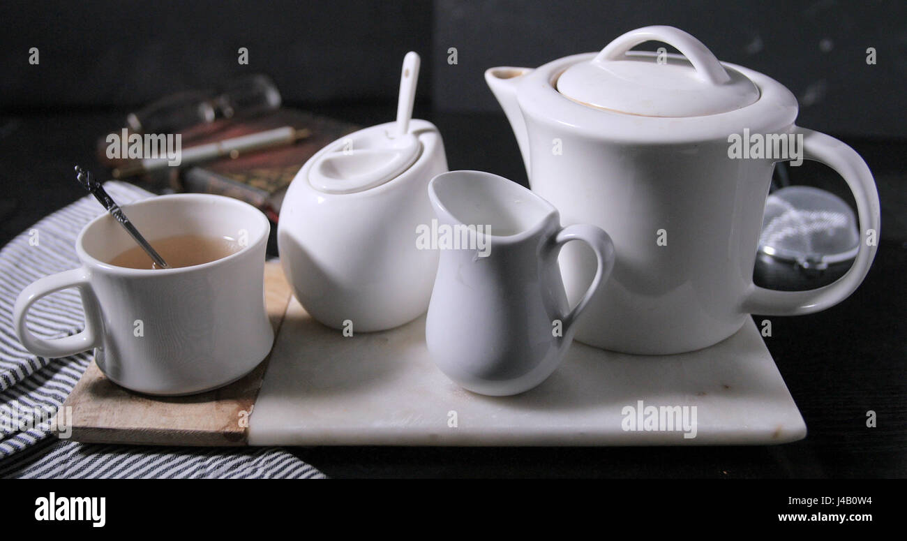 Time for a cuppa hi-res stock photography and images - Alamy