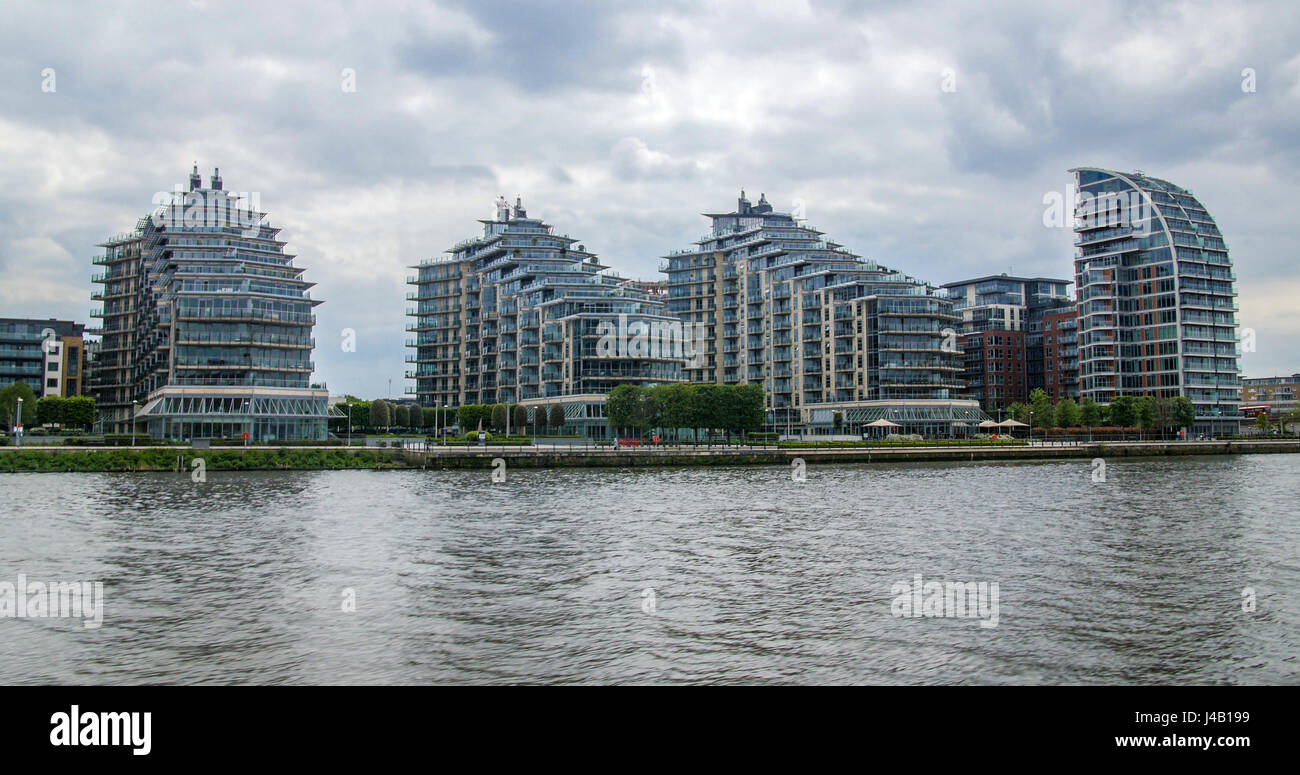 Luxury real estate london hi-res stock photography and images - Alamy