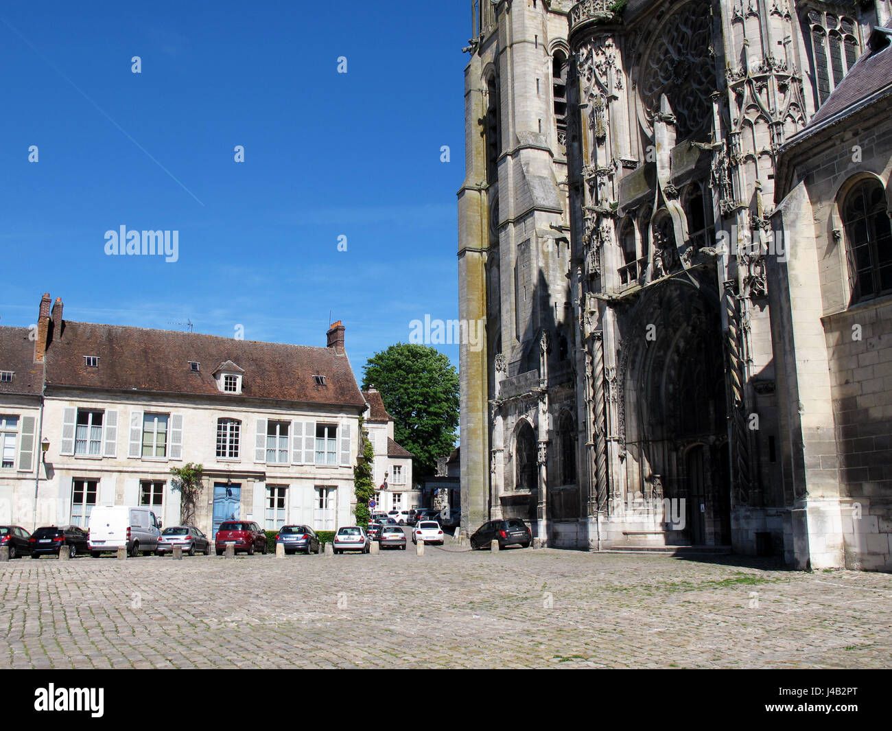 Cathedral Notre-Dame of Senlis, Oise, Picardie, France, Europe Stock ...