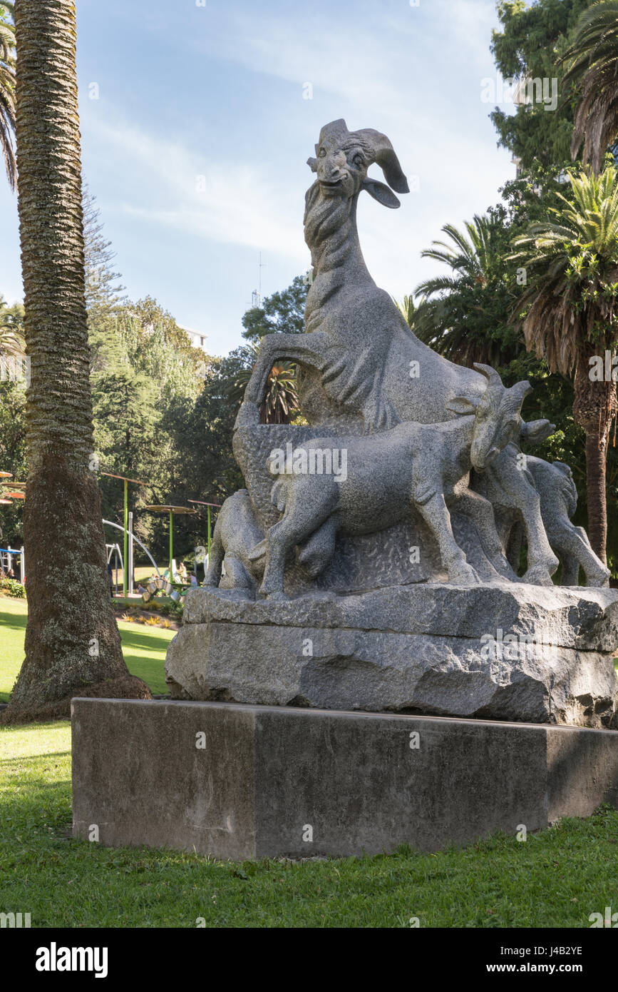 Five goat statue hi-res stock photography and images - Alamy
