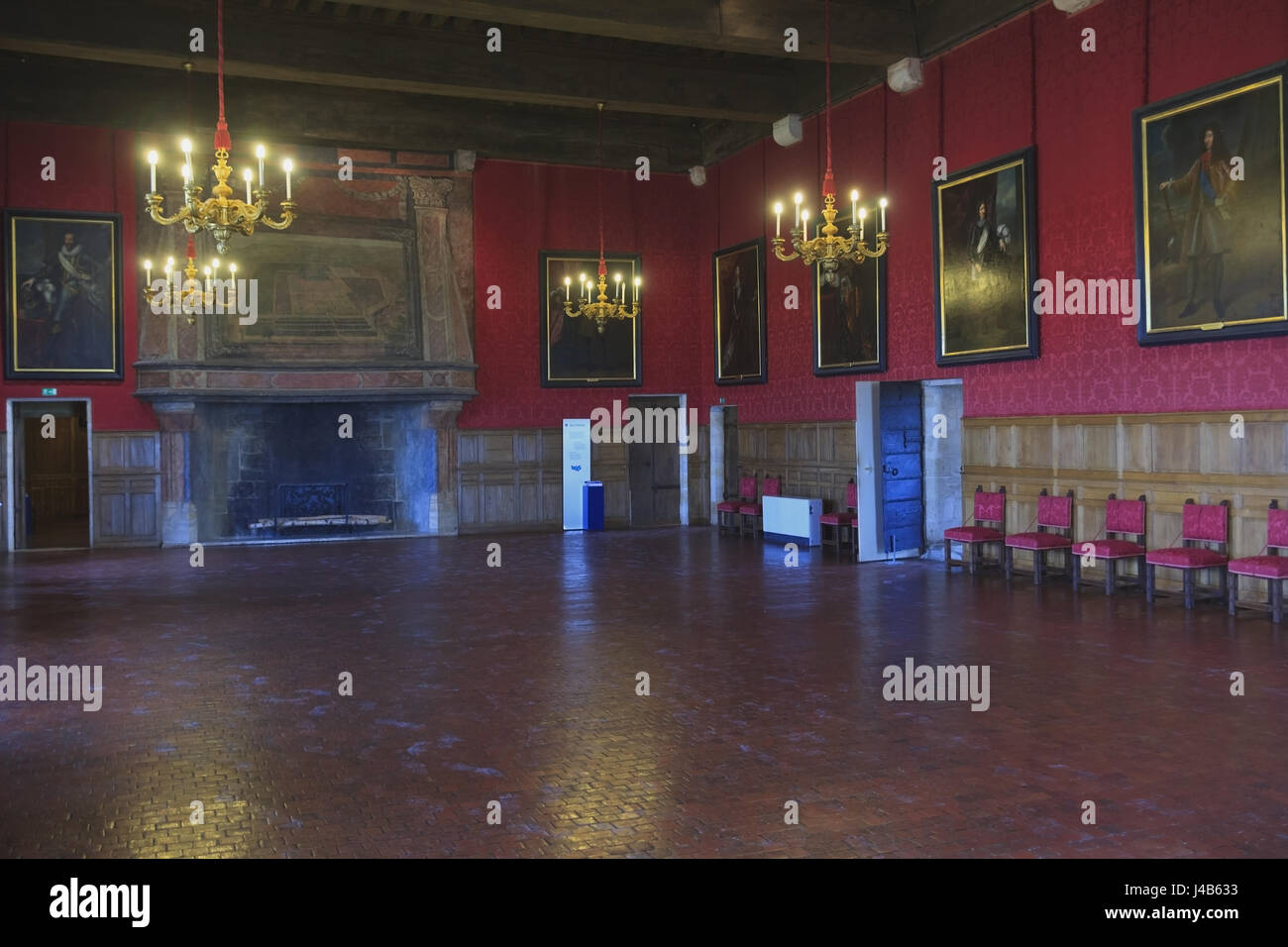 French antiques hi-res stock photography and images - Alamy