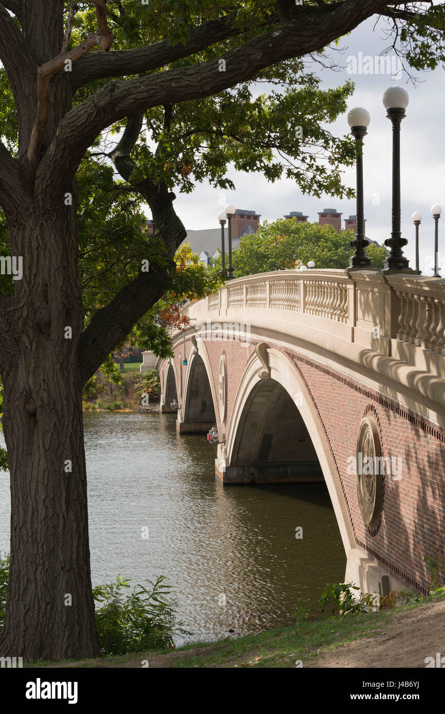 John w weeks footbridge hi-res stock photography and images - Alamy