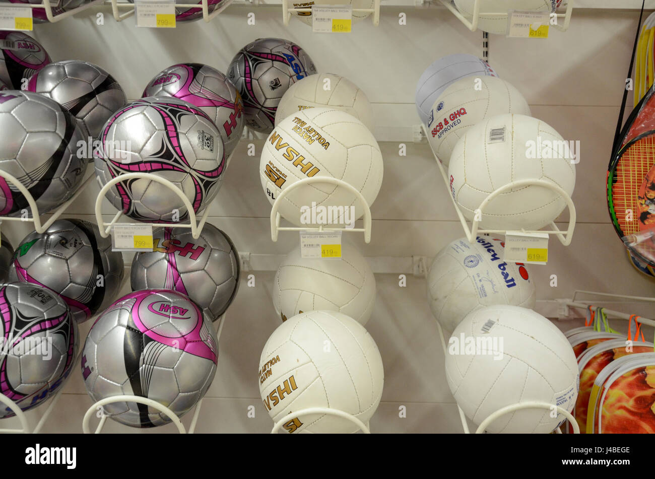 Mall activity football hi-res stock photography and images - Alamy