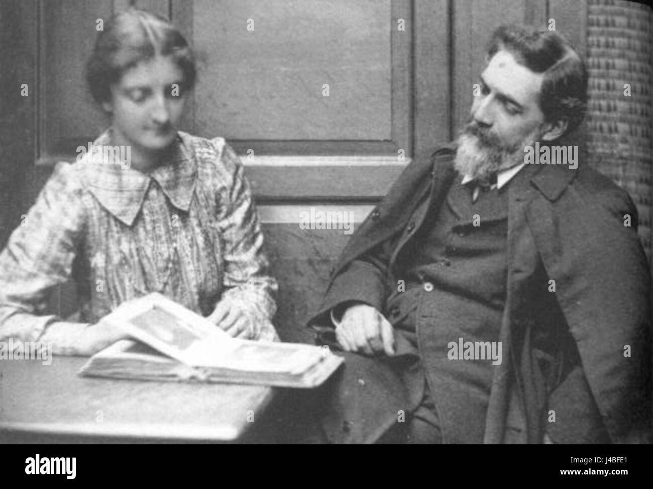Petrie and Urlin in 1903 Stock Photo - Alamy