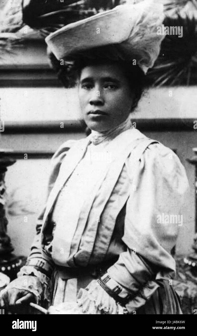Ranavalona III was the last queen of Madagascar, reigning from 1883 to ...