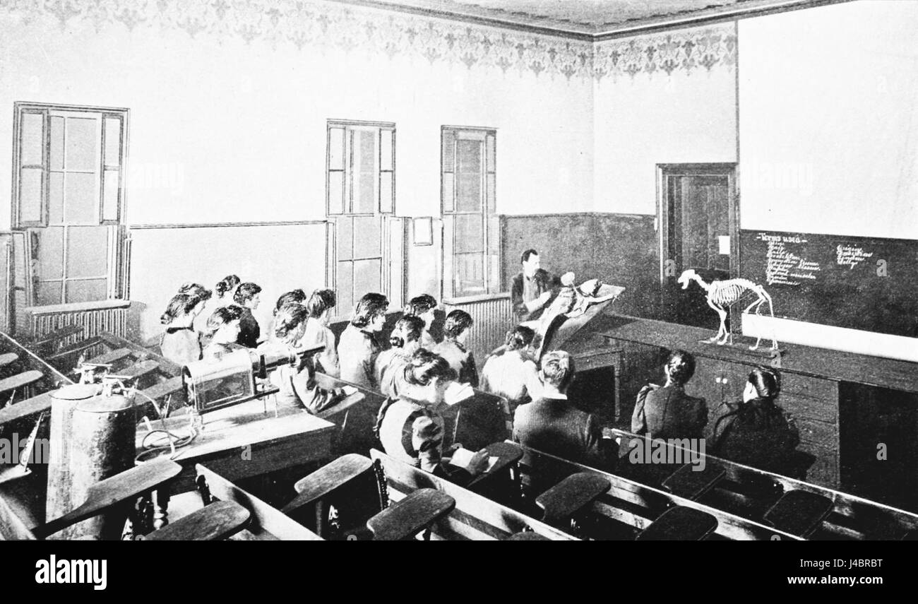 PSM V43 D068 Physical laboratory Stock Photo - Alamy