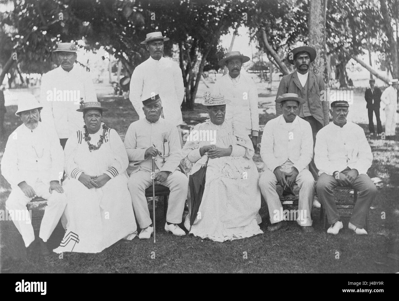 The Principal Arikis of Rarotonga are the traditional chiefs of ...