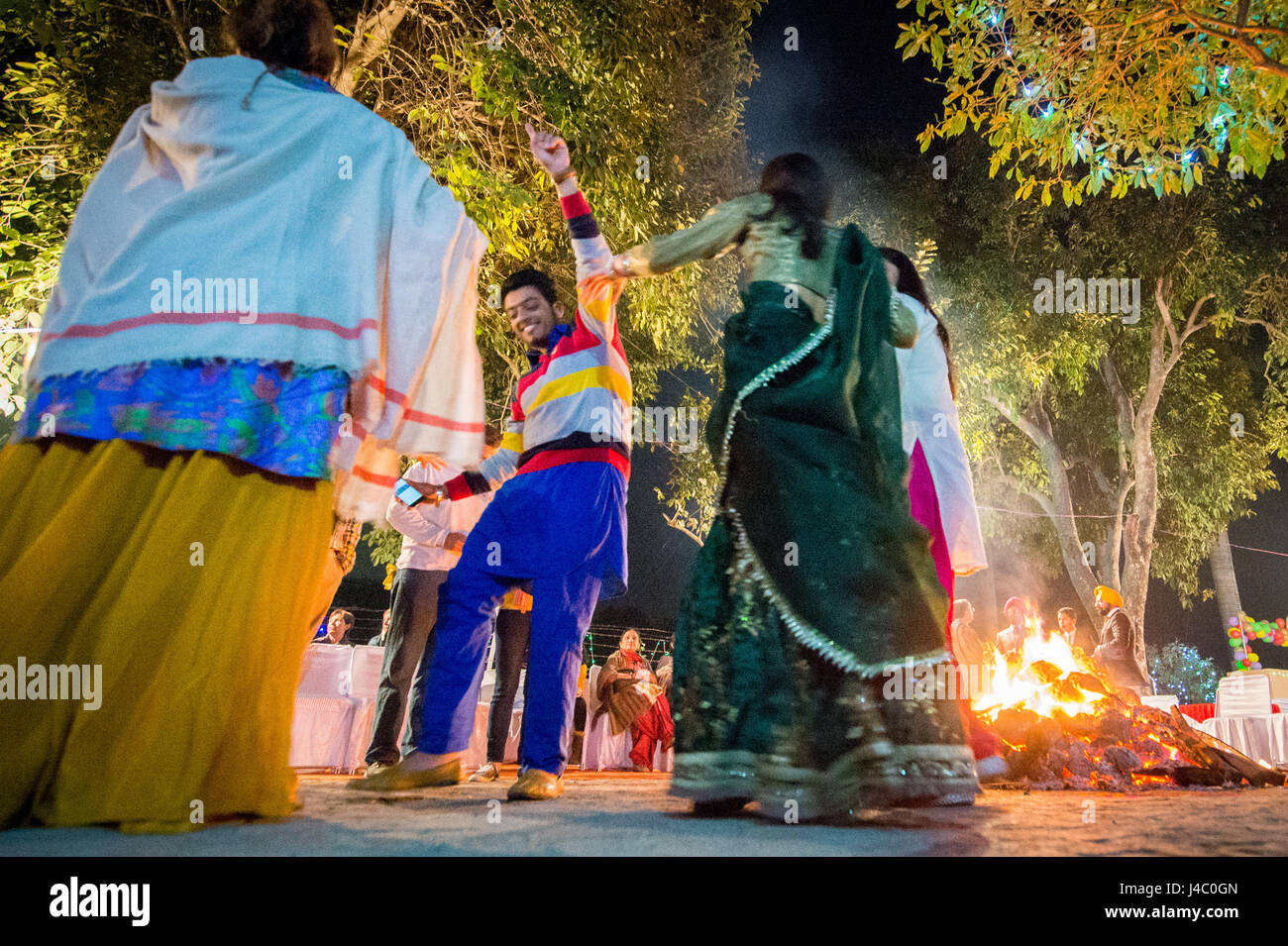 Dancing and bonfire hi-res stock photography and images - Alamy