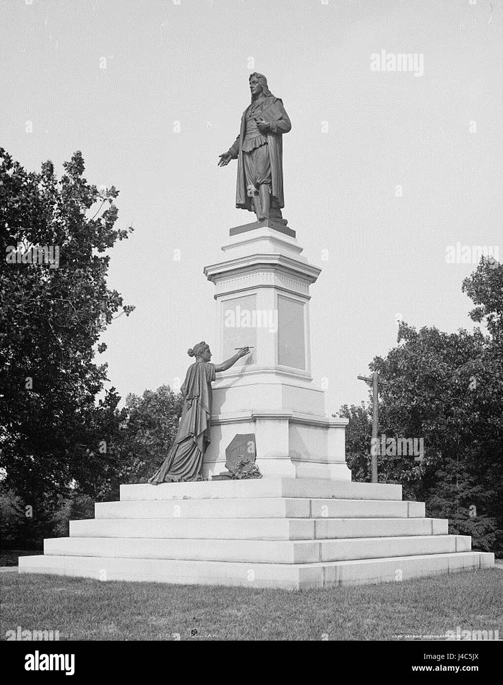 The Roger Williams Monument in Providence, Rhode Island, commemorates ...