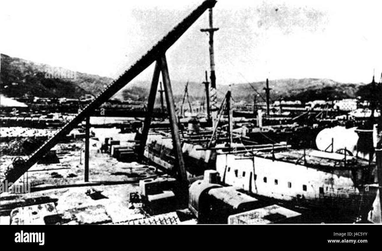 Construction training Black and White Stock Photos & Images - Alamy