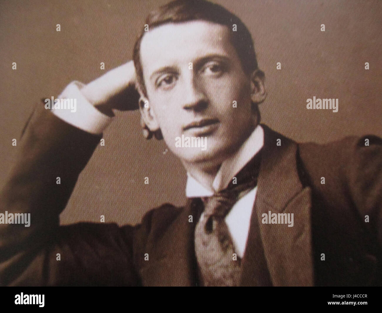 Roffredo Caetani was an Italian nobleman and politician, best known for ...