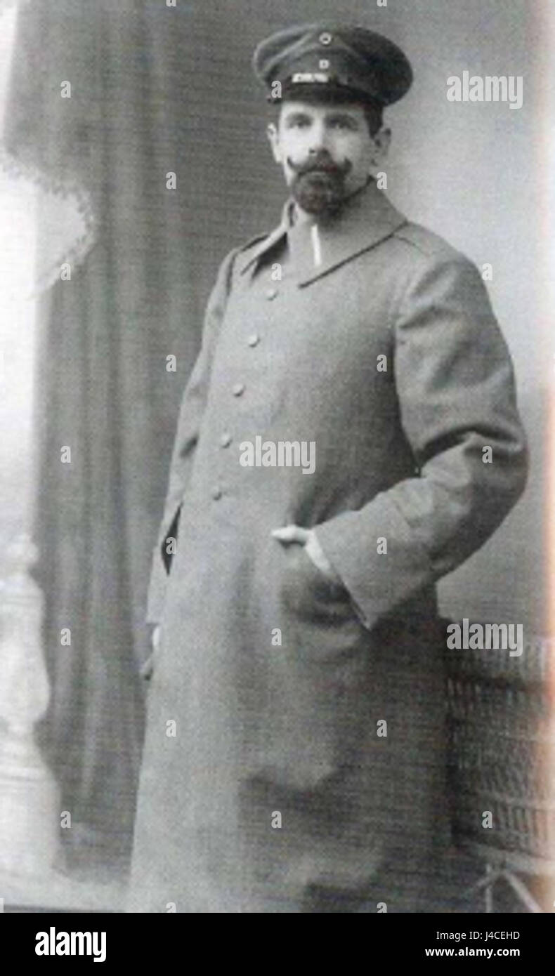 Philipp Manes served as a soldier during World War I. His involvement ...