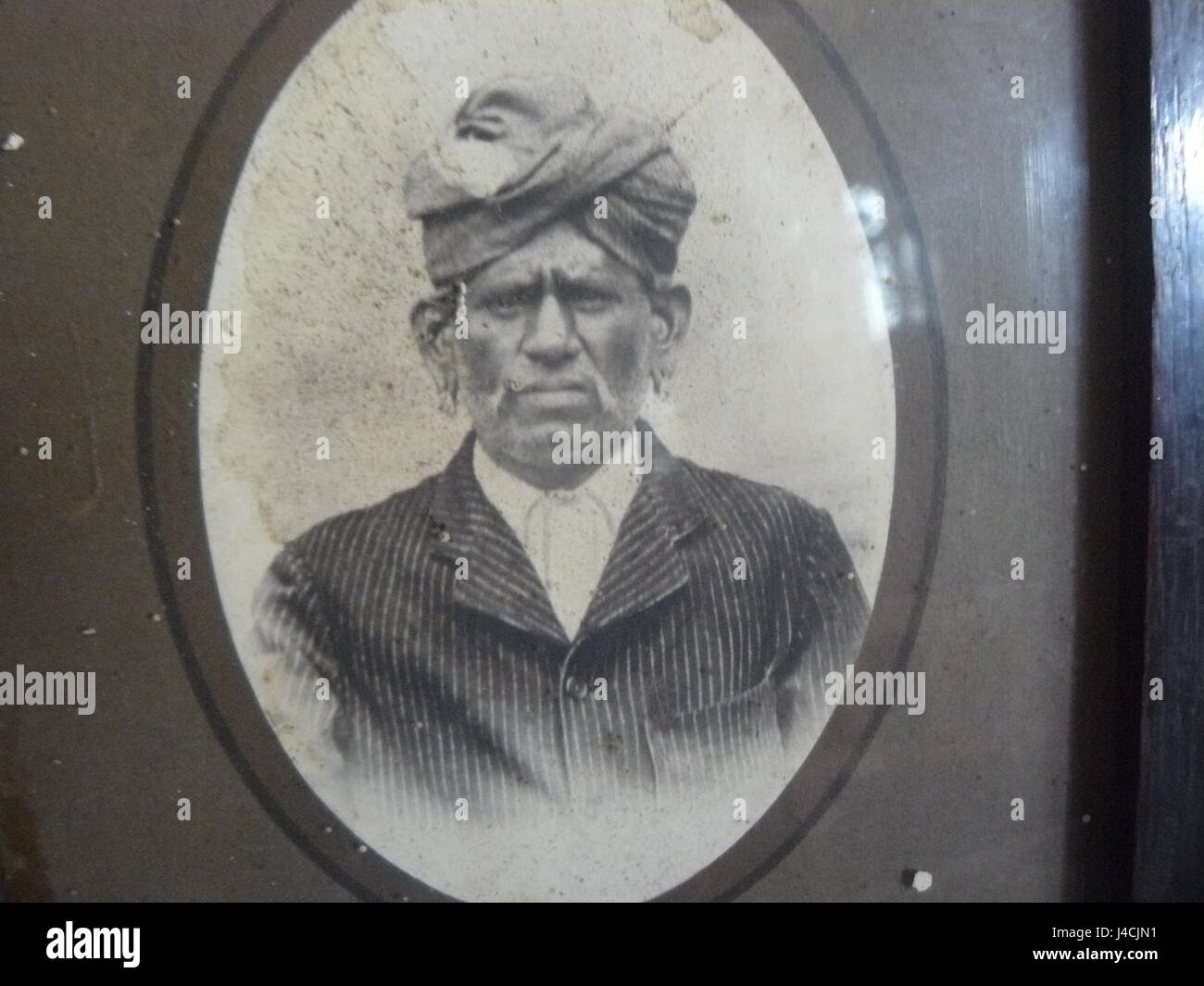 Kangani hi-res stock photography and images - Alamy