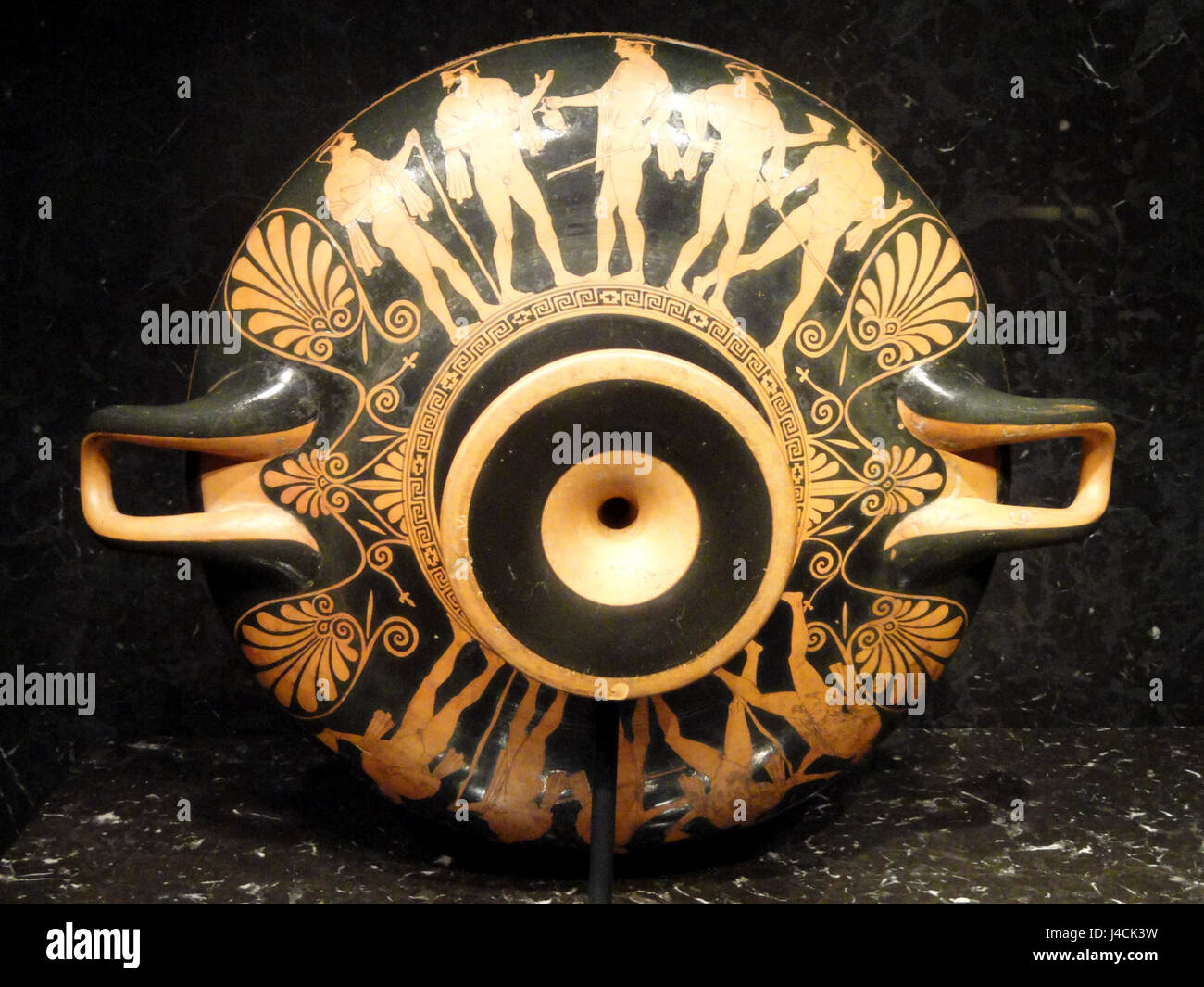 Red figure kylix hi-res stock photography and images - Alamy