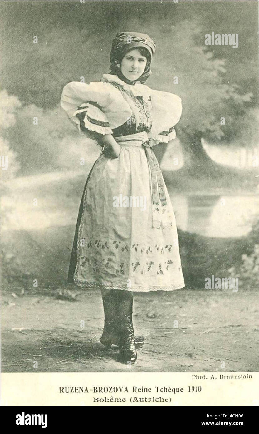 Portrait de Ruzena Brazova Stock Photo - Alamy