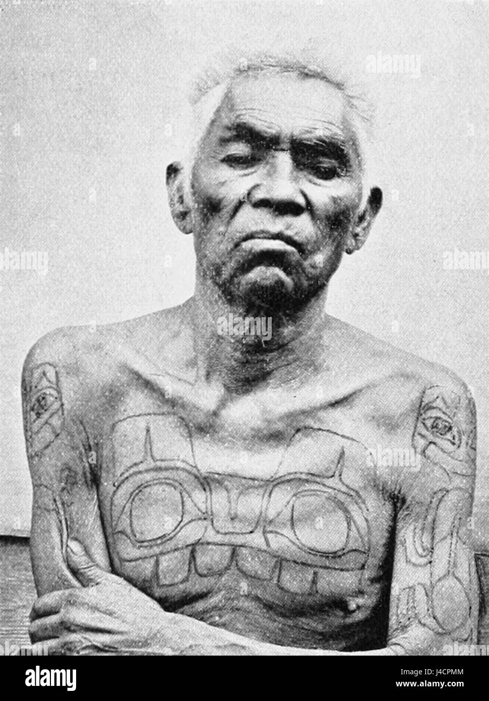 Haida tattooing hi-res stock photography and images - Alamy