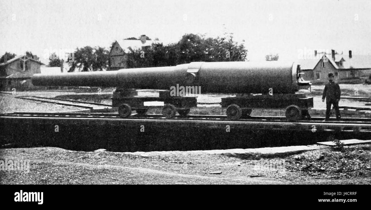 Breech mechanism hi-res stock photography and images - Alamy