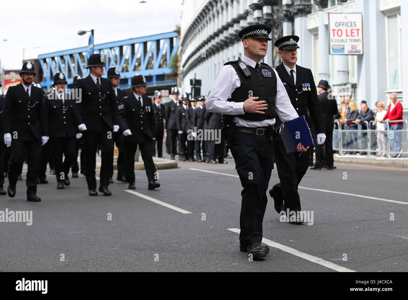 Police officers funeral pc hi-res stock photography and images - Alamy