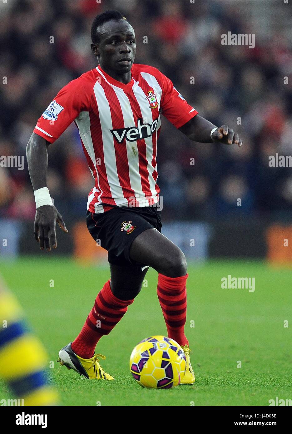 SADIO MANE OF SOUTHAMPTON SOUTHAMPTON V ARSENAL ST MARY'S STADIUM ...