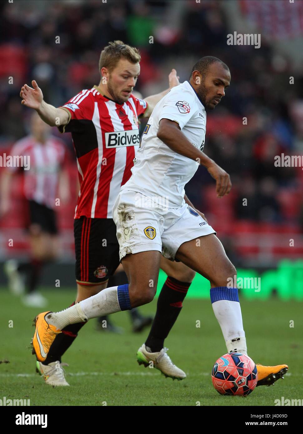 SEB LARSSON & RODOLPH AUSTIN SUNDERLAND V LEEDS UNITED STADIUM OF LIGHT ...