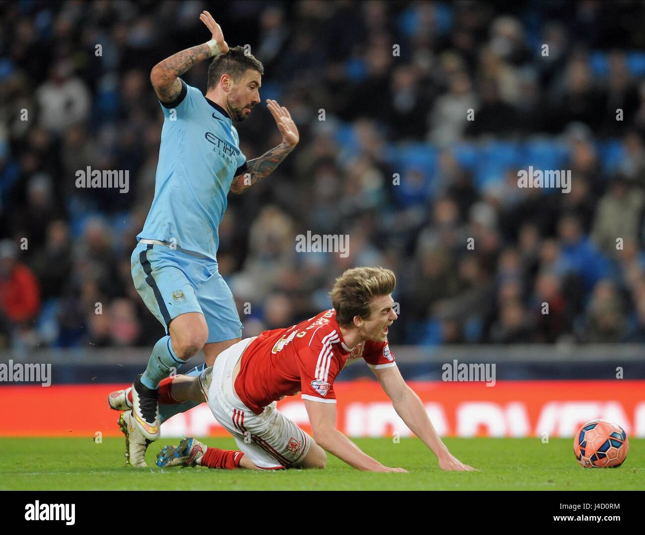 VINCENT KOMPANY MANCHESTER CITY FC MANCHESTER CITY FC ETIHAD STADIUM ...