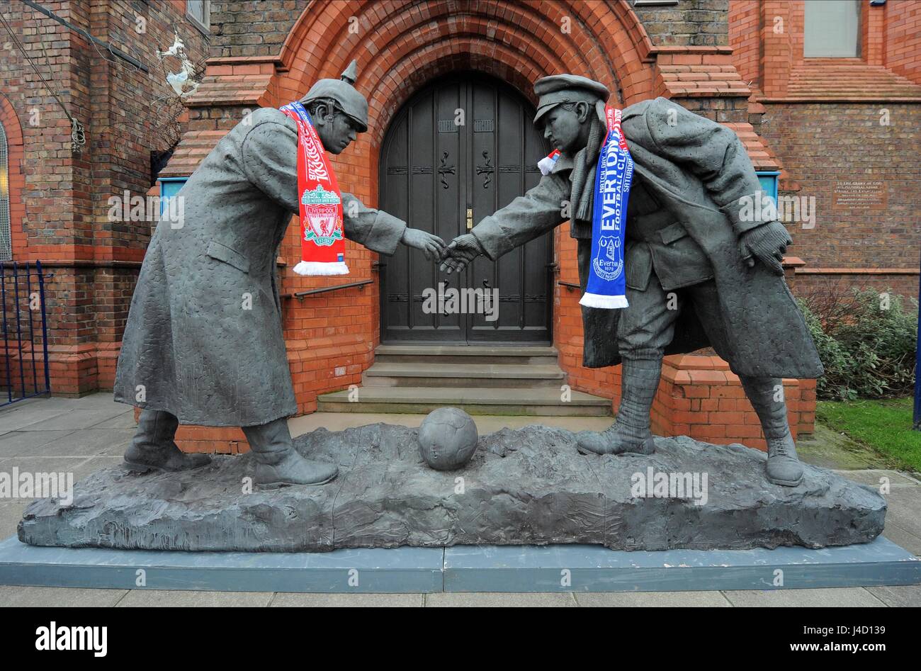 ANDY EDWARDS MEMORIAL STATUE W EVERTON V LIVERPOOL GOODISON PARK ...