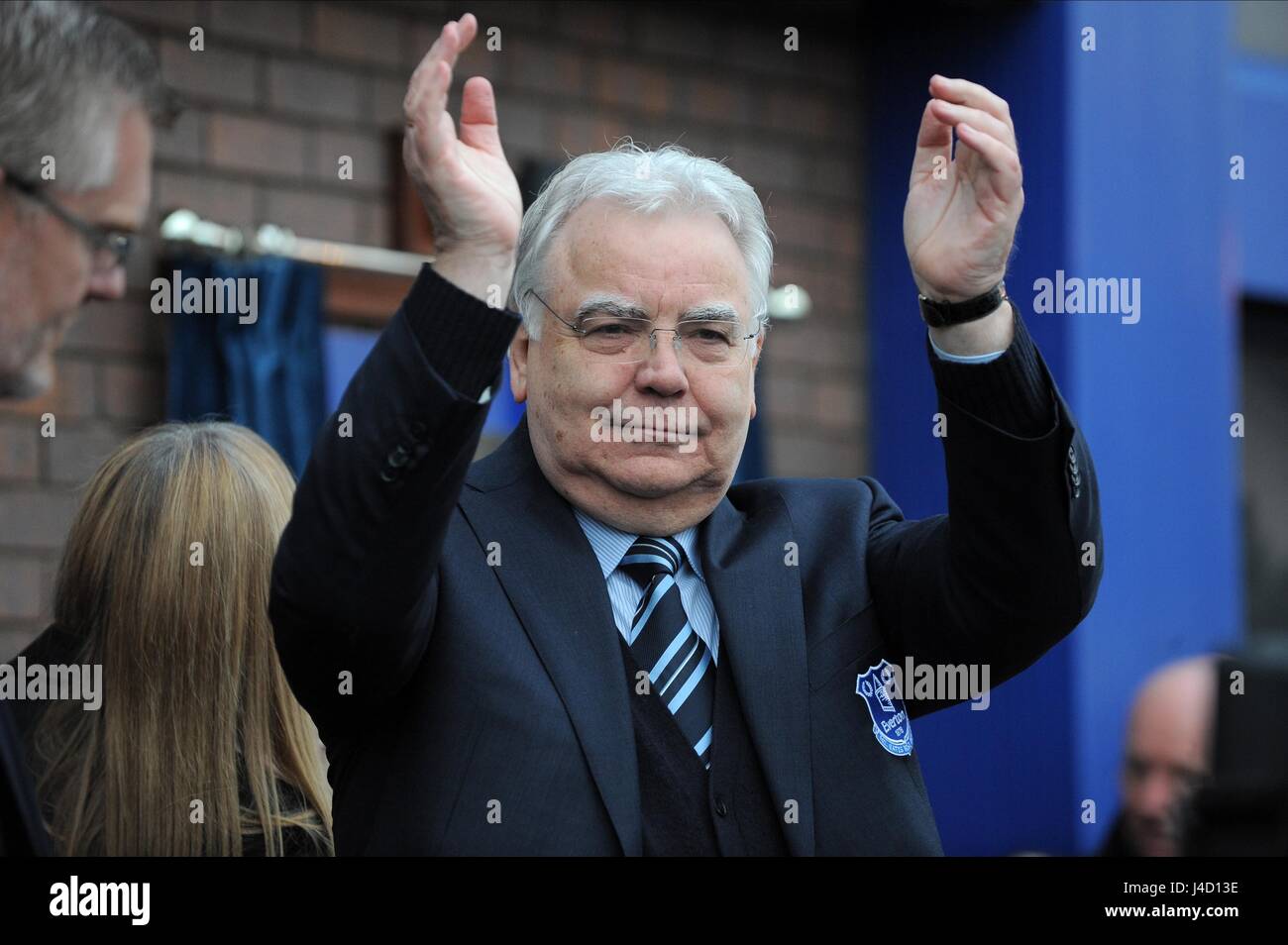 BILL KENWRIGHT EVERTON FOOTBALL CLUB OWNER GOODISON PARK EVERTON ...