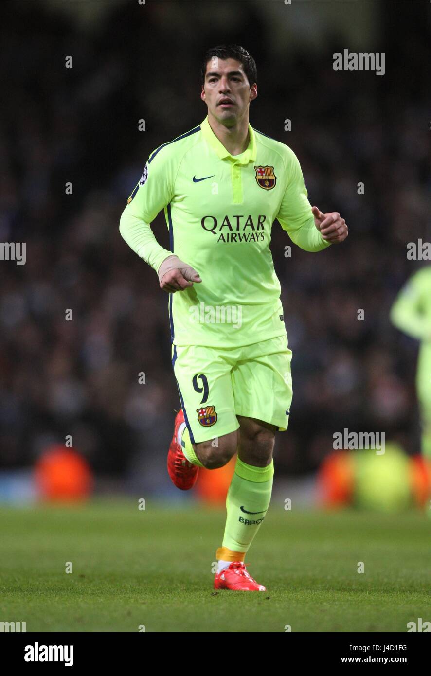 LUIS SUAREZ FC BARCELONA FC BARCELONA ETIHAD STADIUM MANCHESTER ENGLAND ...