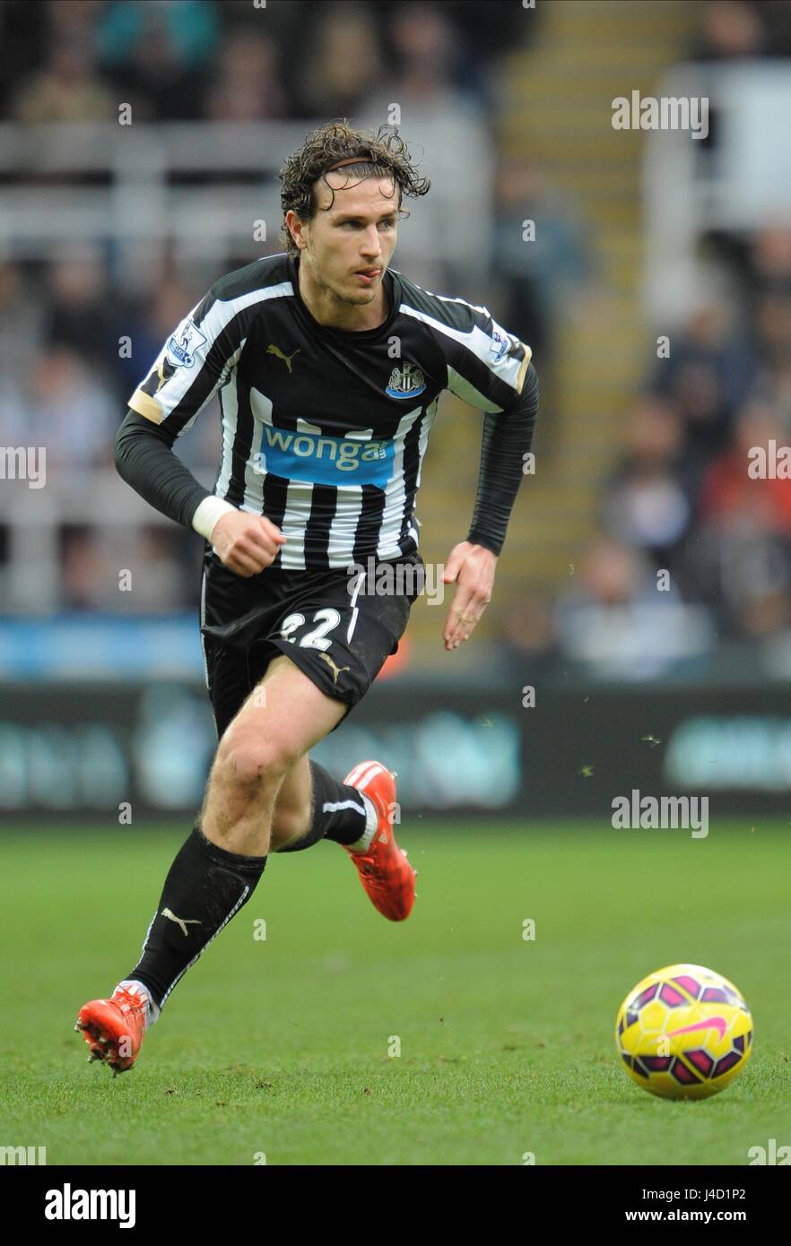 DARYL JANMAAT NEWCASTLE UNITED FC NEWCASTLE UNITED FC ST JAMES PARK ...