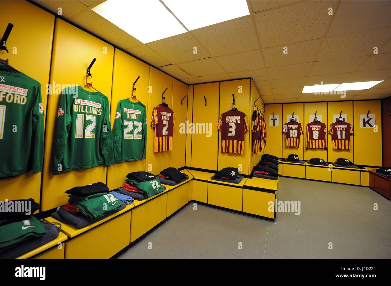 Football general view dressing room hi-res stock photography and images ...