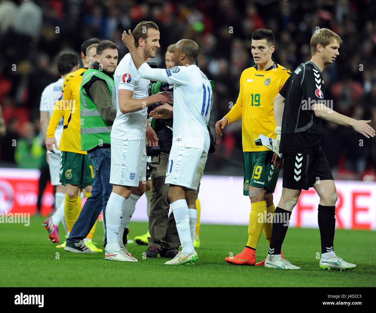 FABIAN DELPH OF ENGLAND CONGRA ENGLAND V LITHUANIA WEMBLEY STADIUM ...