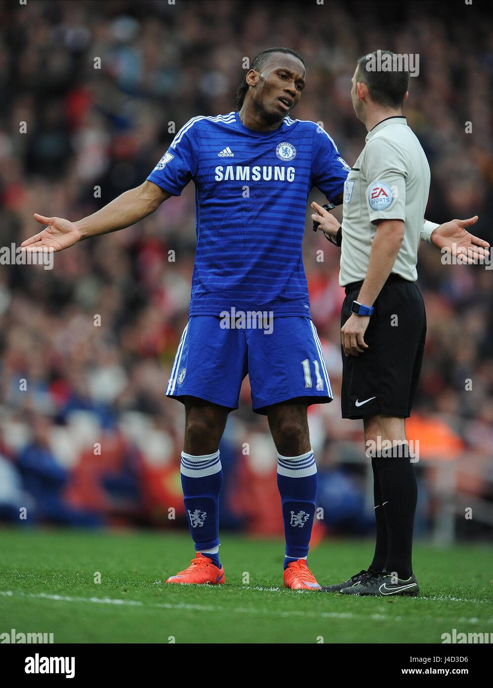 DIDIER DROGBA OF CHELSEA GESTU ARSENAL V CHELSEA EMIRATES STADIUM ...