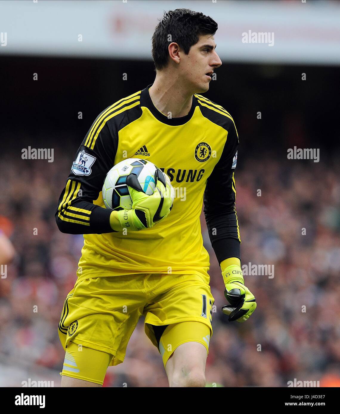 Chelsea goalkeeper hi-res stock photography and images - Alamy