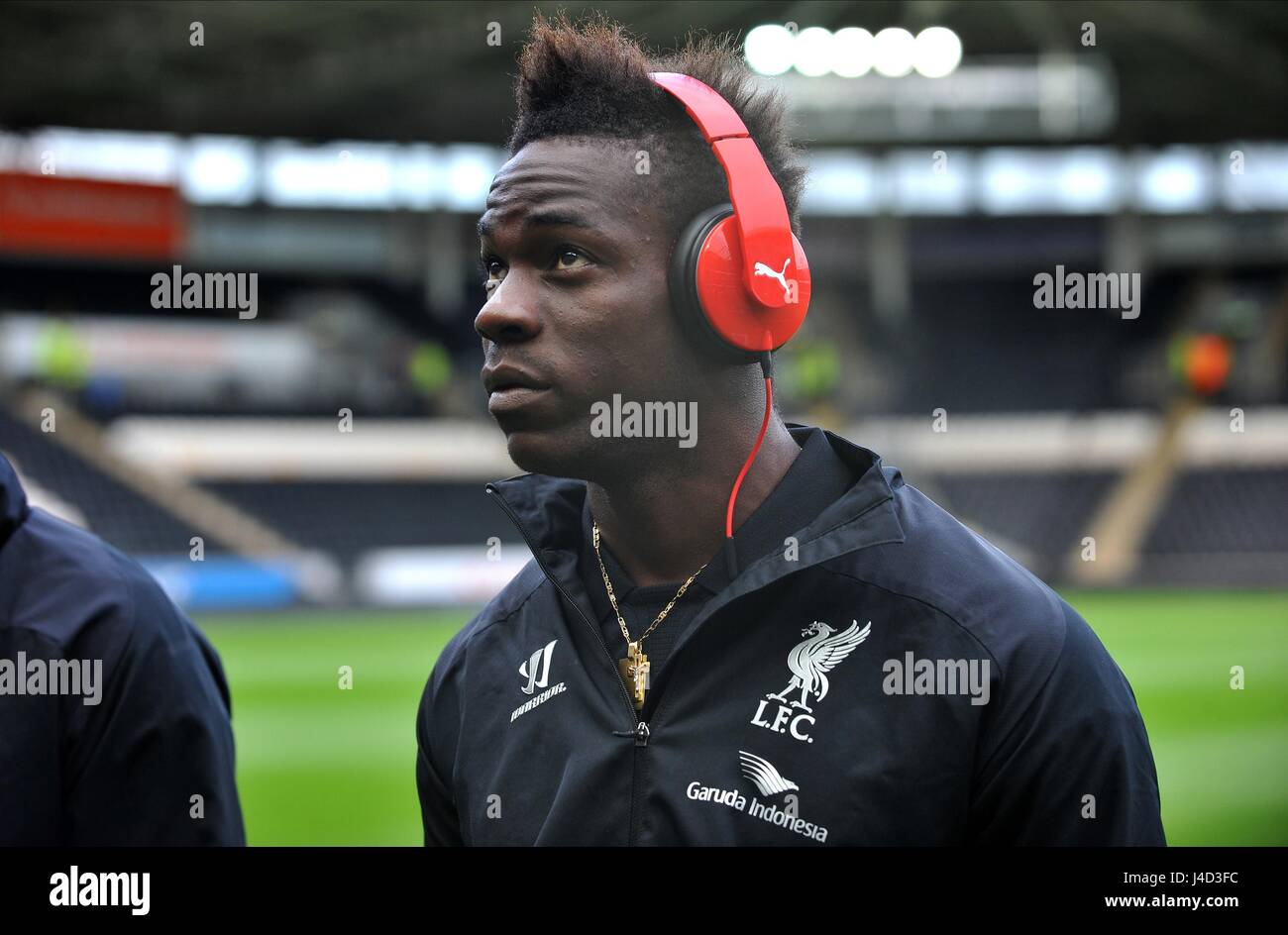 MARIO BALOTELLI HULL CITY FC V LIVERPOOL FC KC STADIUM HULL ENGLAND 28 ...