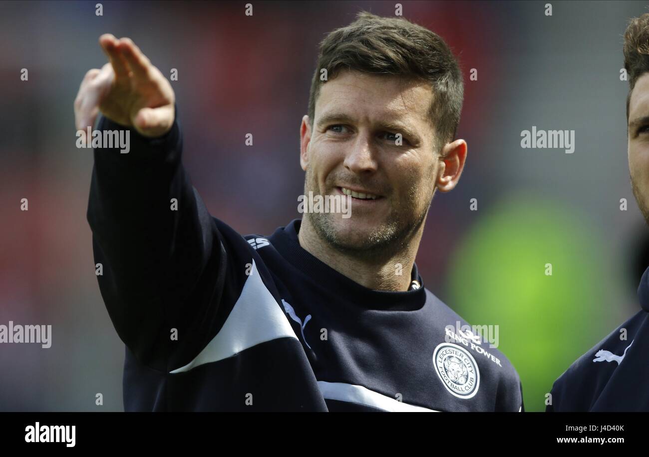 David nugent leicester city hi-res stock photography and images - Alamy