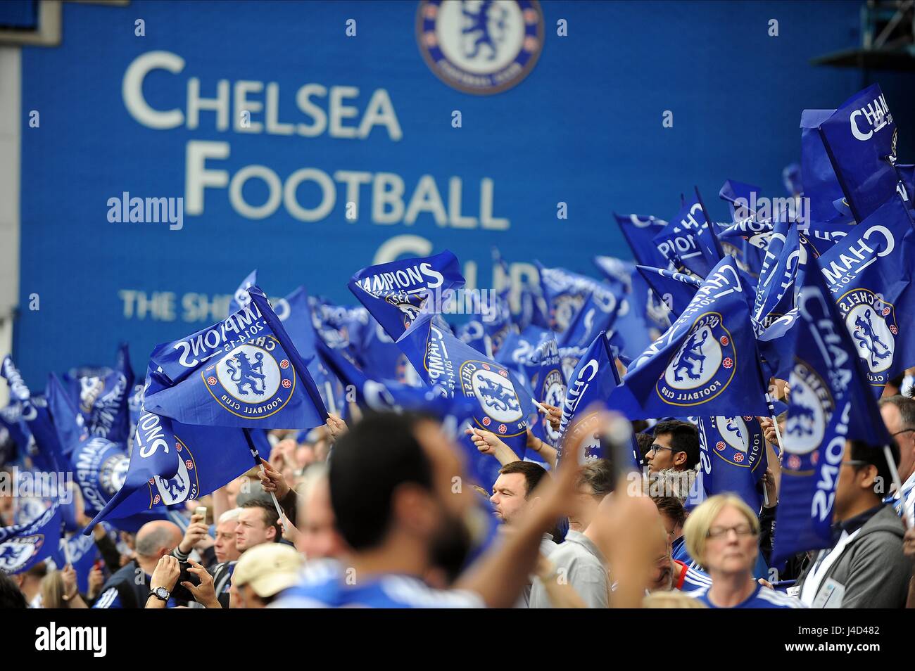 Chelsea fans with their flags hi-res stock photography and images - Alamy