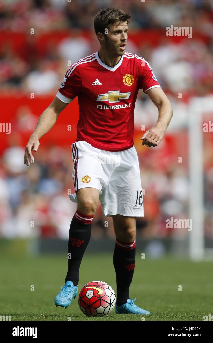 MICHAEL CARRICK MANCHESTER UNITED FC MANCHESTER UNITED FC OLD TRAFFORD ...