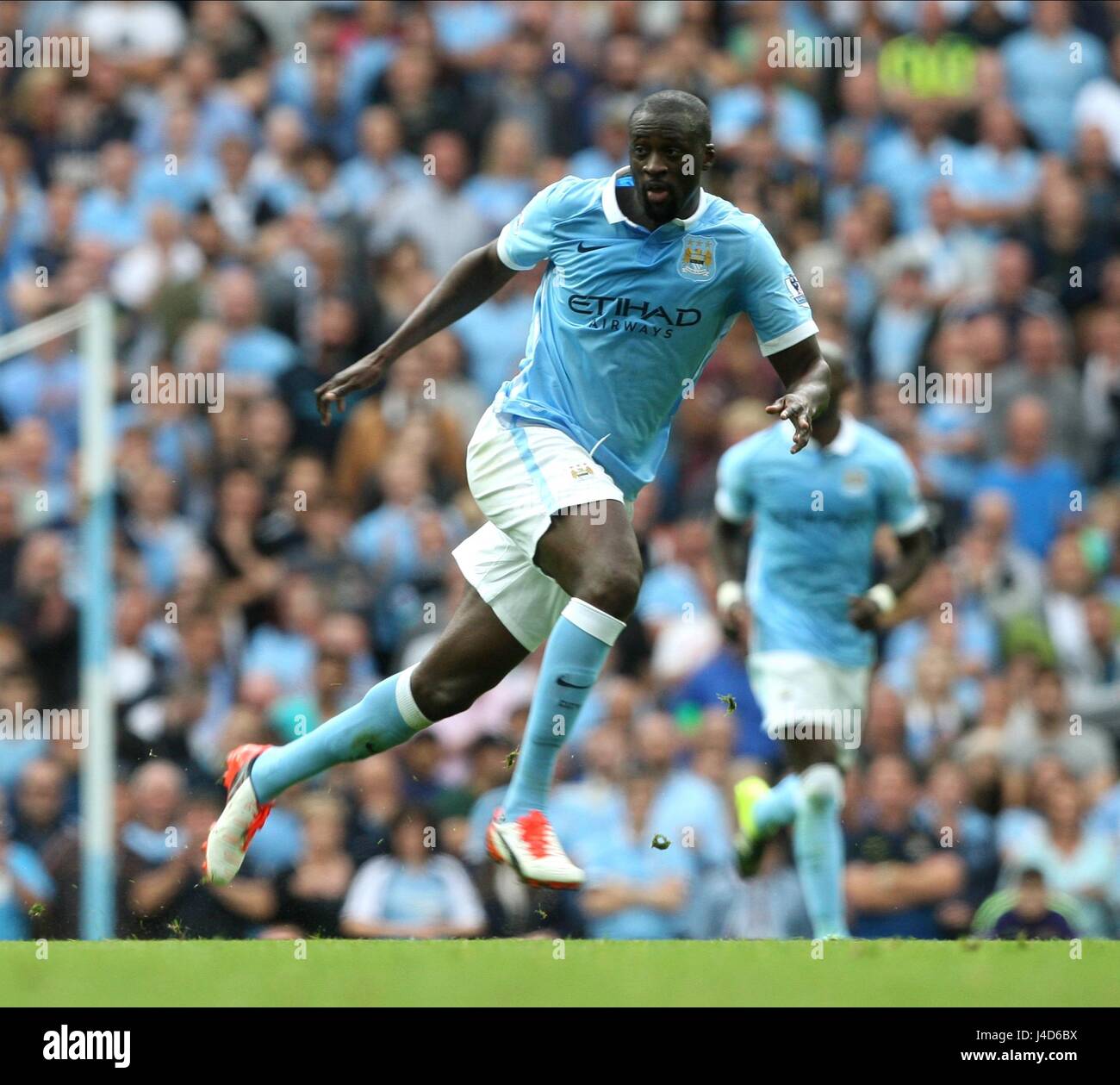 YAYA TOURE MANCHESTER CITY FC MANCHESTER CITY FC ETIHAD STADIUM ...