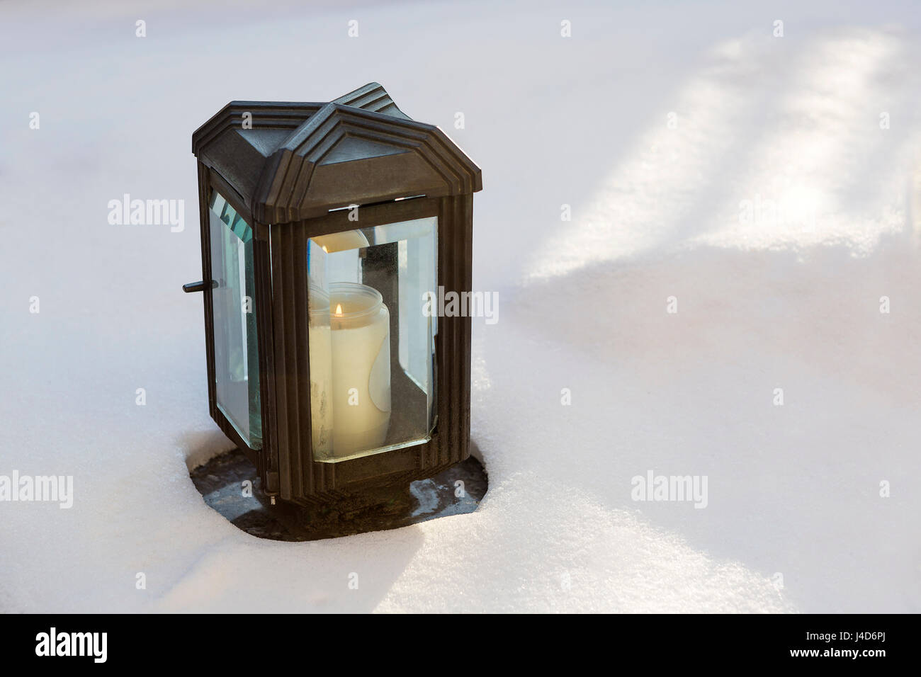 Eternal light hi-res stock photography and images - Alamy