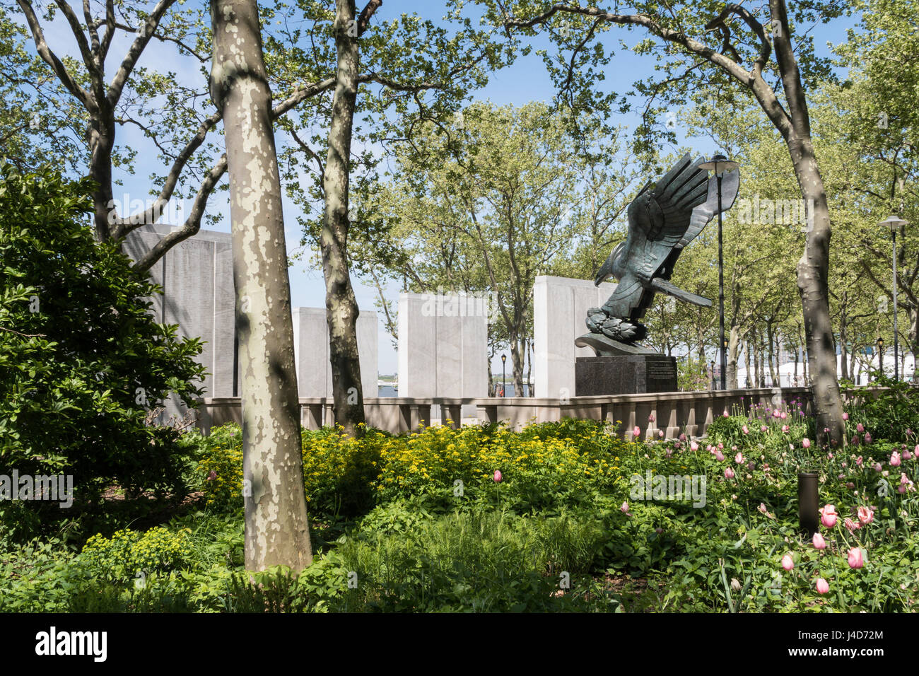 Bronze Eagle and Wreath Statue, East Coast War Memorial, Battery Park ...