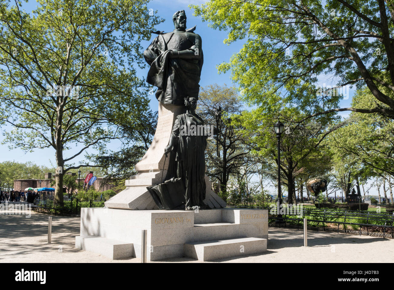 Giovanni da verrazzano statue hi-res stock photography and images - Alamy