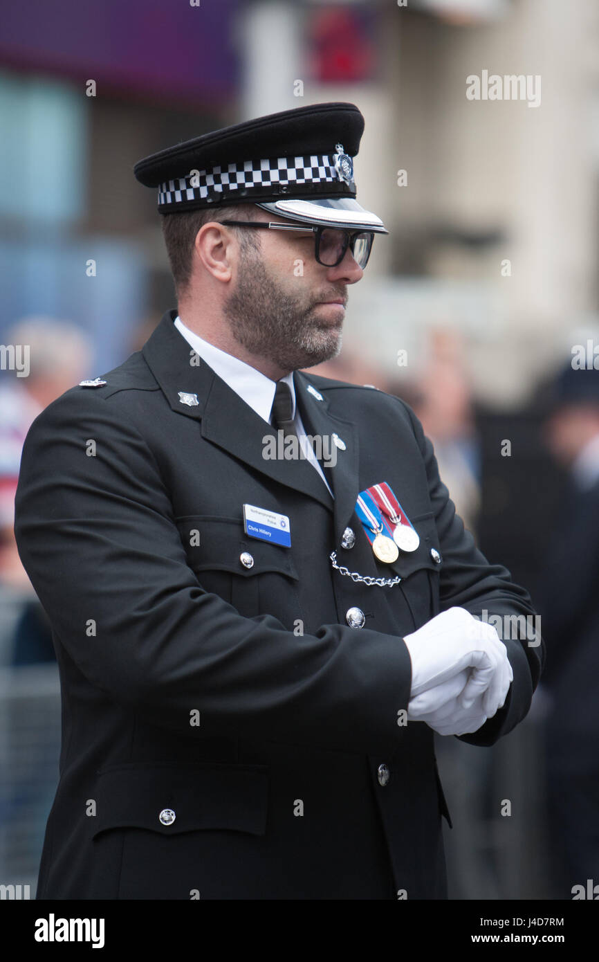 Funeral procession of PC Keith Palmer on it's way to Southwark ...