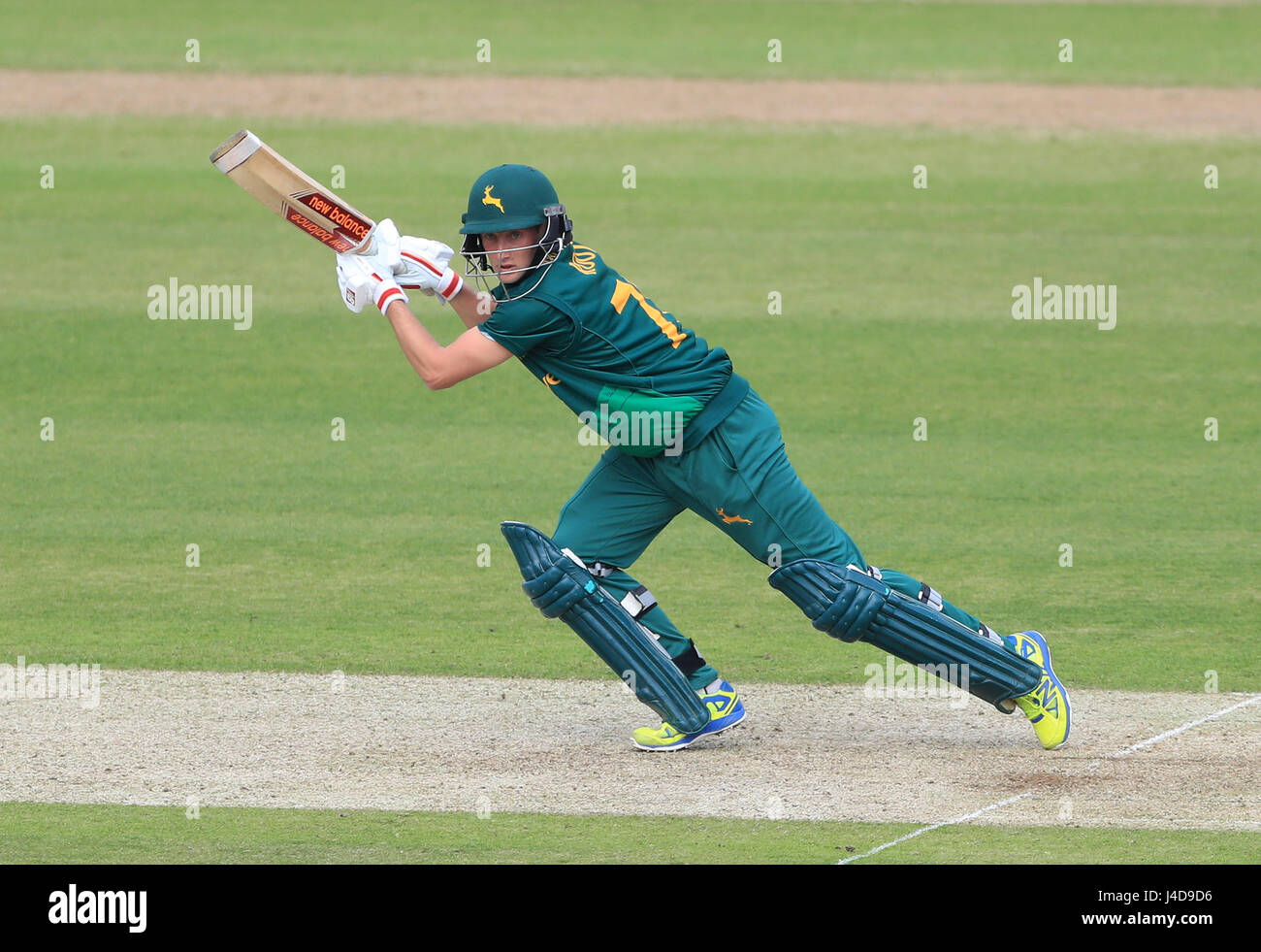 Billy root cricket match hi-res stock photography and images - Alamy