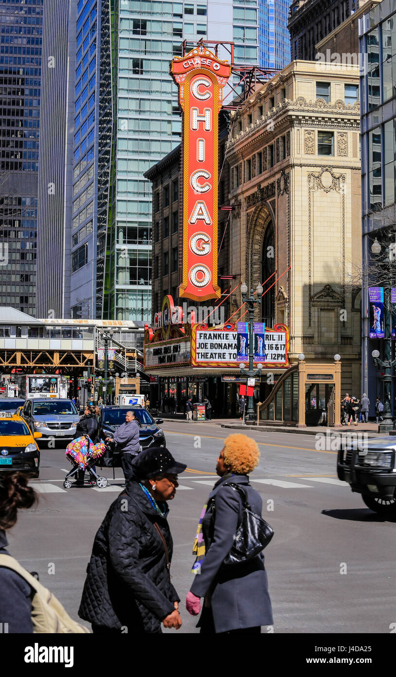 Chicago, Street Scene at Chicago Theater, Chicago, Illinois, USA, North ...