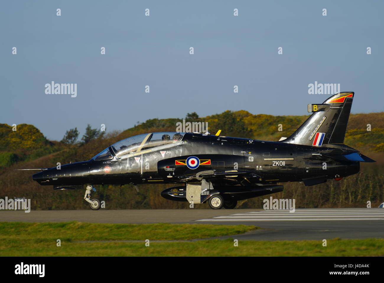 Hawk t2 raf hi-res stock photography and images - Alamy