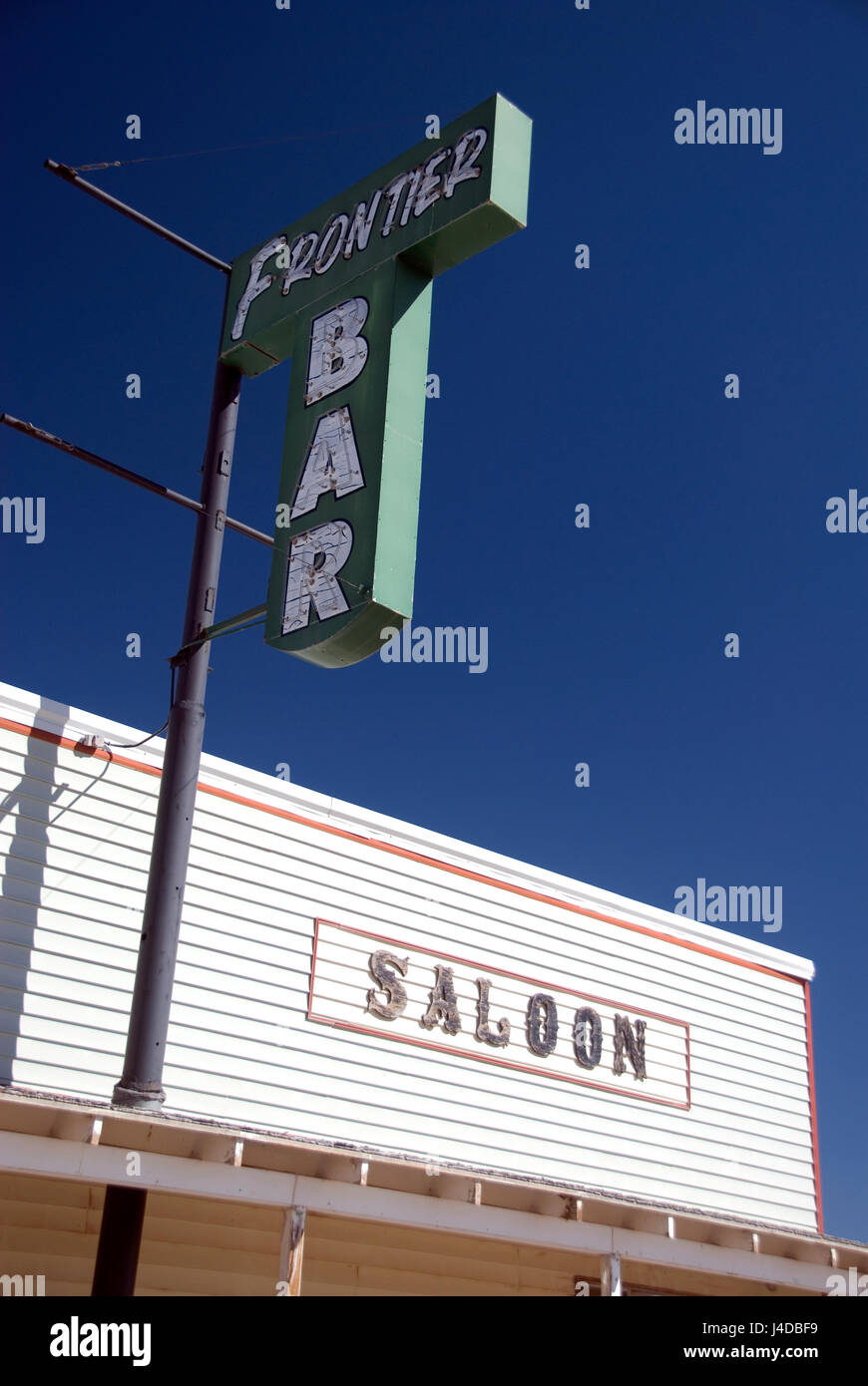 Frontier saloon hi-res stock photography and images - Alamy