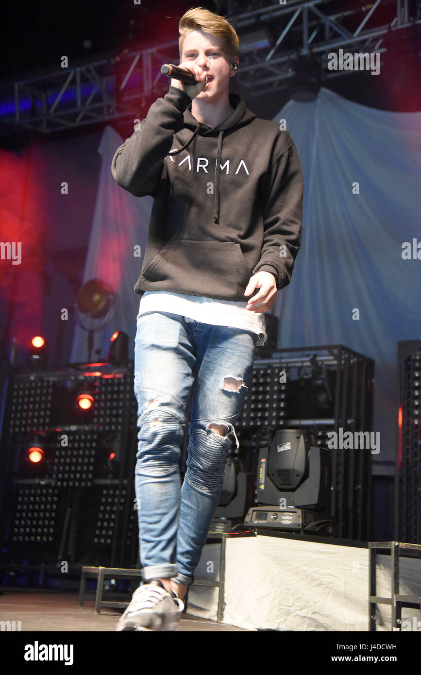 Mike Singer performing during his 'Karma' tour at Huxleys Neue Welt in ...