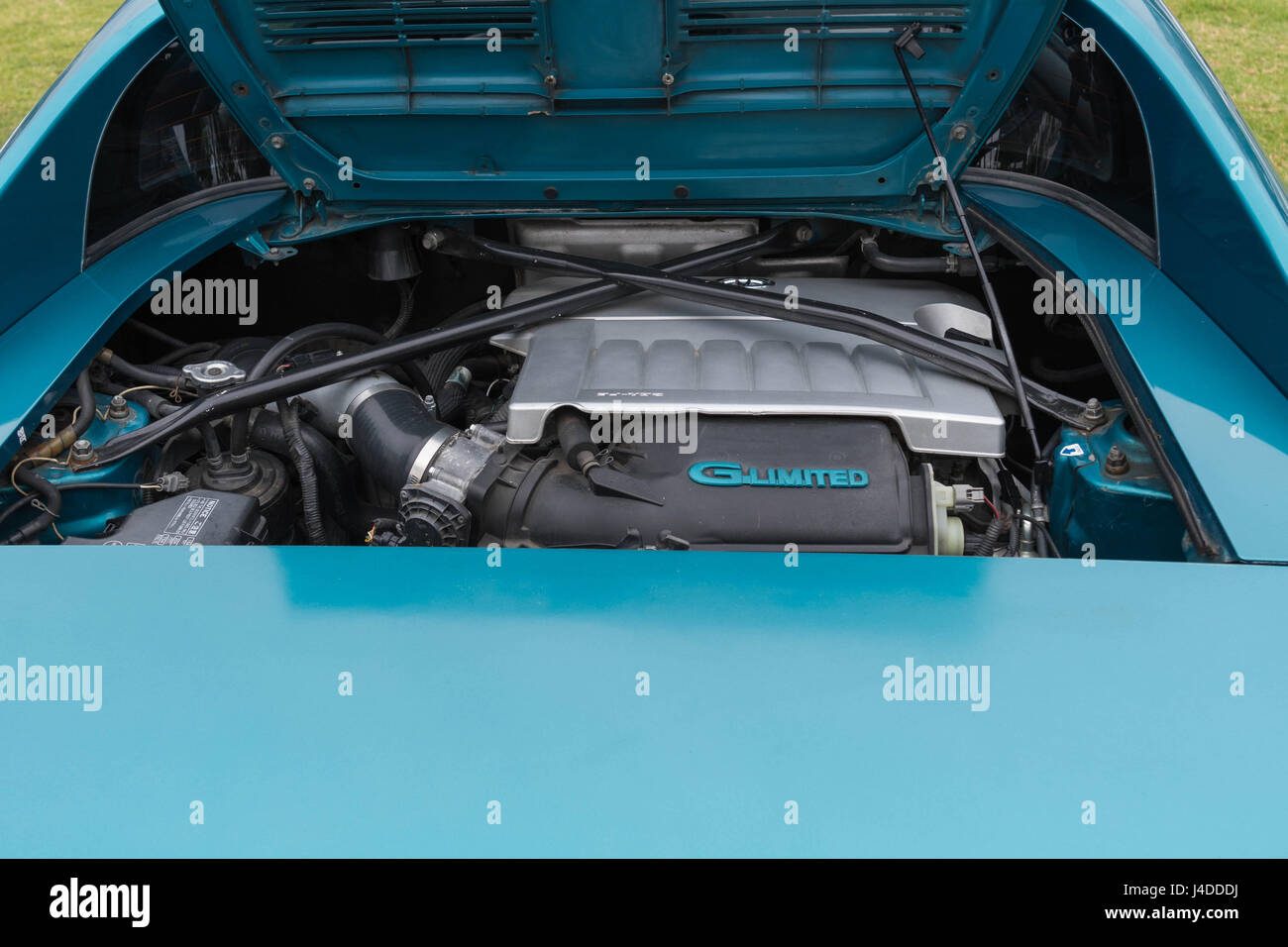 Long Beach, USA - May 6 2017: Toyota MR2 1993 SW20 engine on display ...