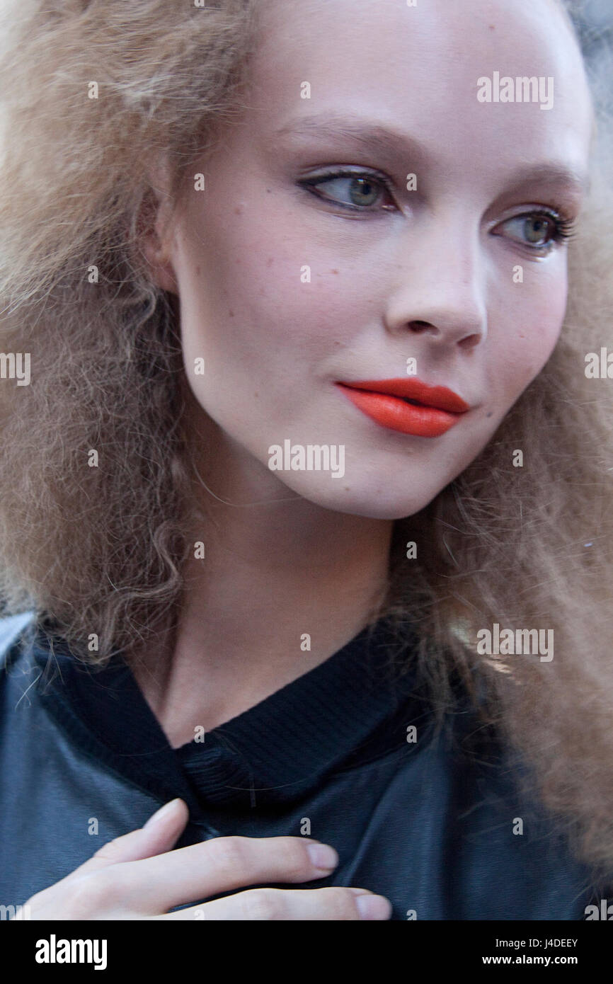 Fashion Models Wallpaper Kristy